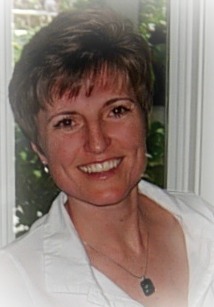 SATURDAY POETRY SERIES PRESENTS: FRANCESCA BELL – As It Ought To Be